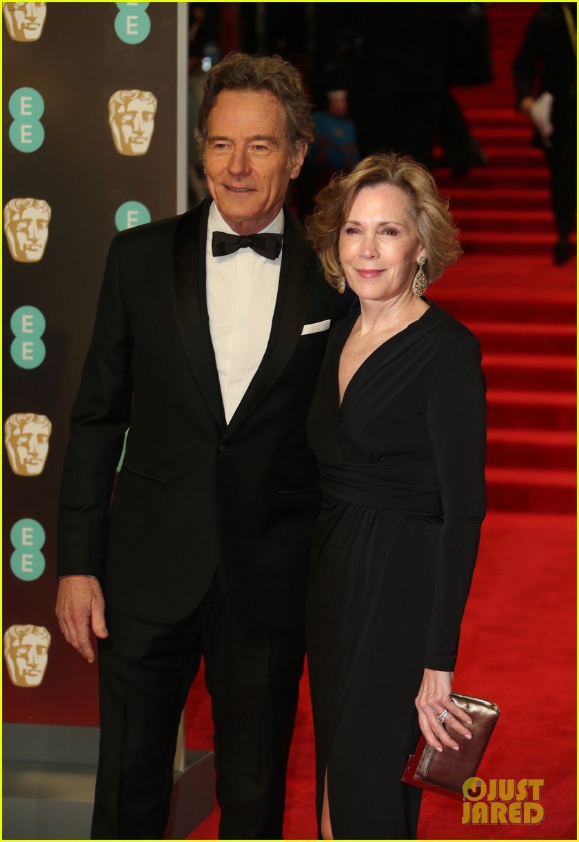Bryan Cranston, Chiwetel Ejiofor & Dennis Quaid Arrive at BAFTAs 2018 ...