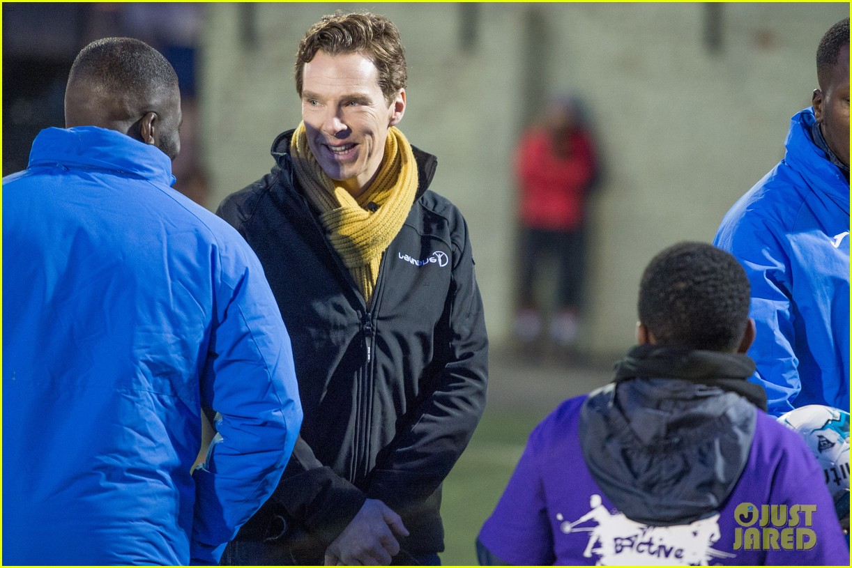 Benedict Cumberbatch Plays Soccer with Kids in London! : Photo 4028964 ...