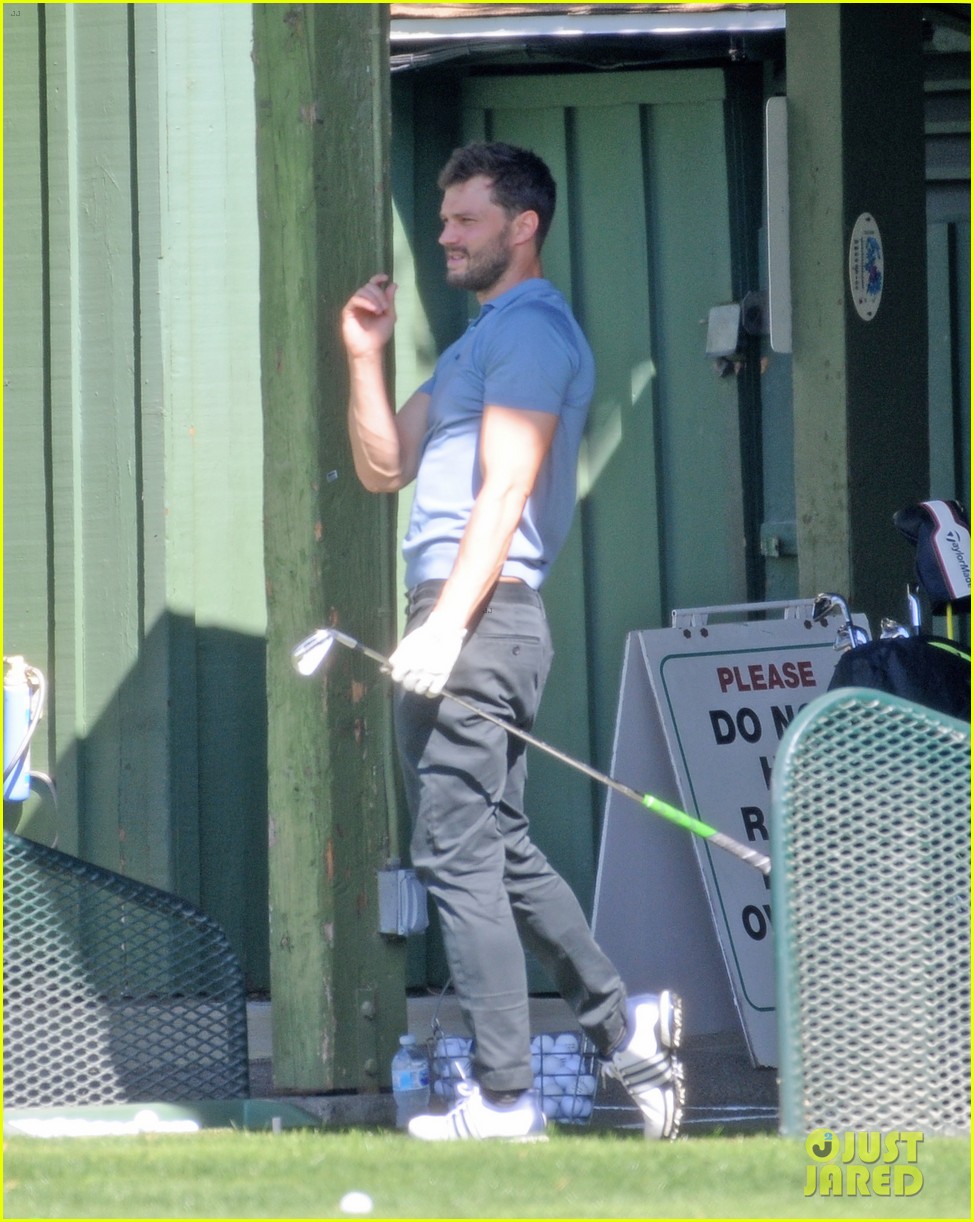 Jamie Dornan Flaunts His Biceps at the Driving Range!: Photo 4032430 ...
