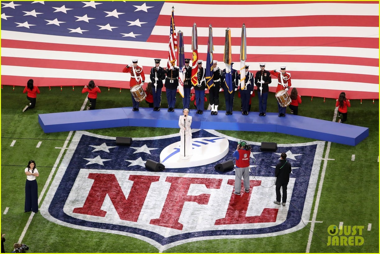 Pink Spit Out a Throat Lozenge Before Super Bowl Performance, Responds ...