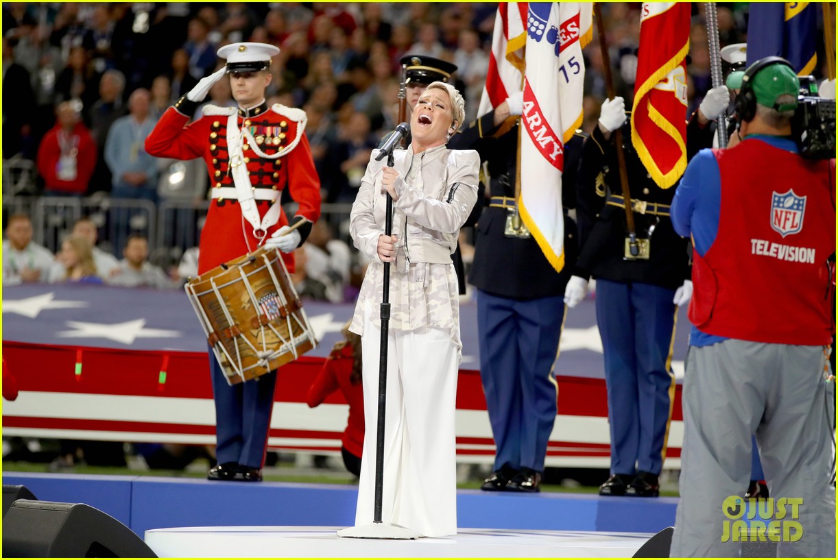 Pink Spit Out a Throat Lozenge Before Super Bowl Performance, Responds ...