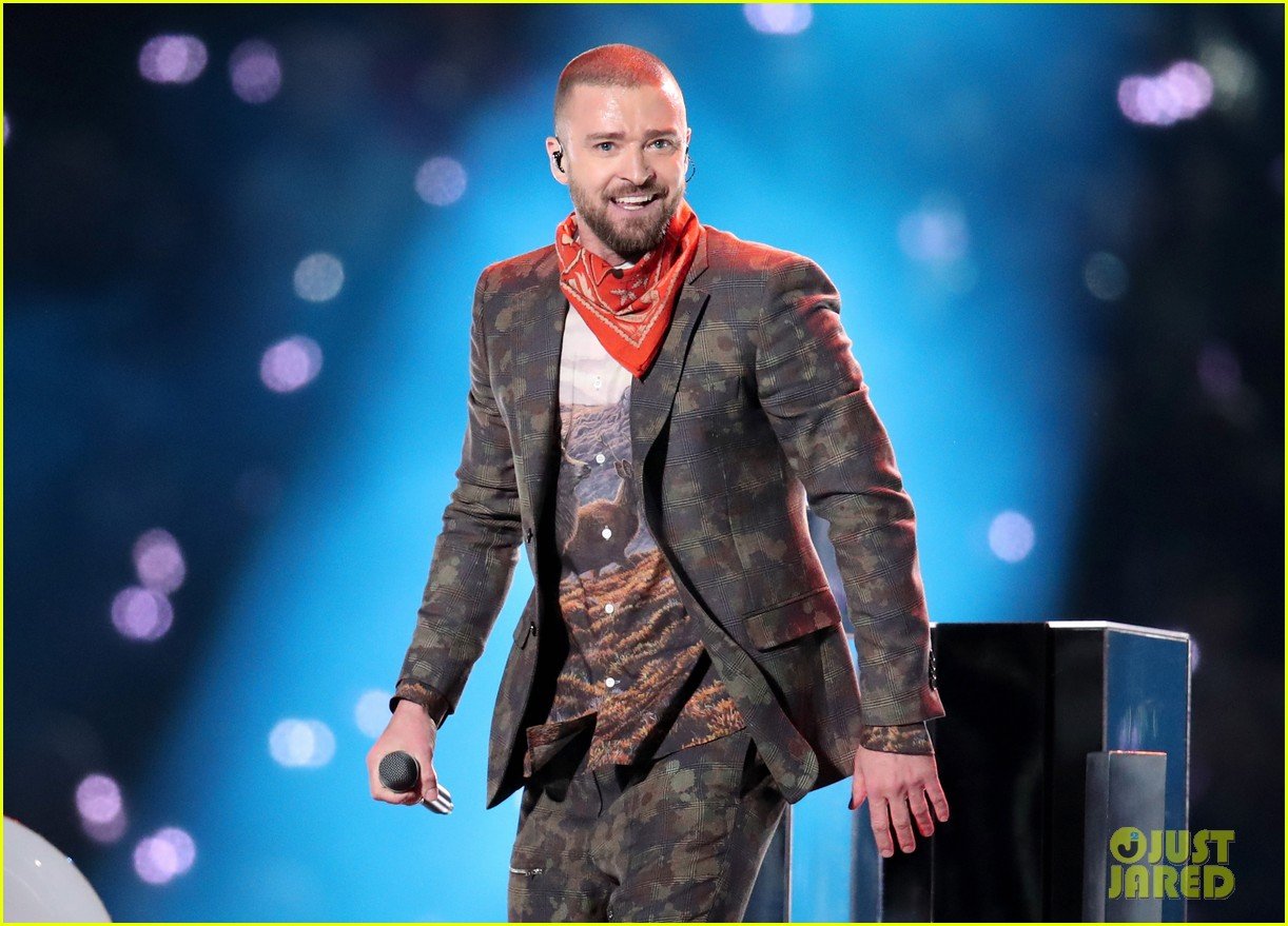 Justin Bieber Praises Justin Timberlake's Super Bowl Halftime Show ...