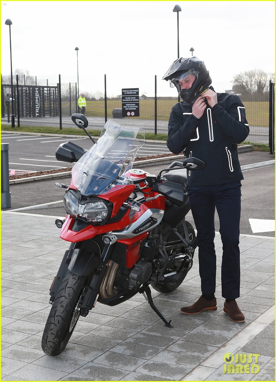 Prince William Takes Latest Triumph Tiger 1200 Motorbike for Test Spin ...