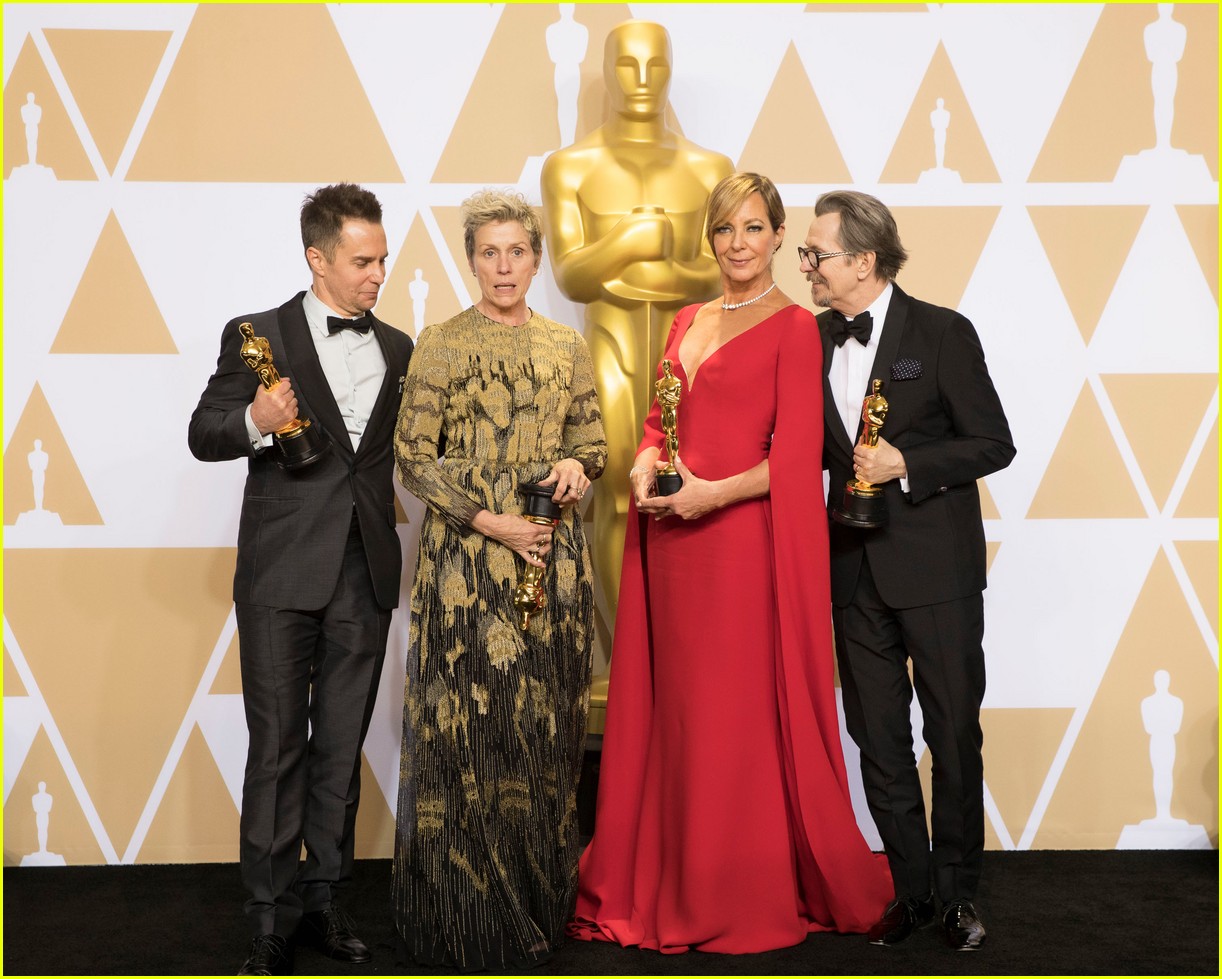 Oscars 2018: Four Acting Winners Pose Together with Awards!: Photo ...