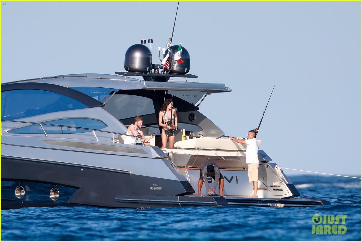 Calvin Harris & On-Again Girlfriend Aarika Wolf Soak Up the Sun in ...