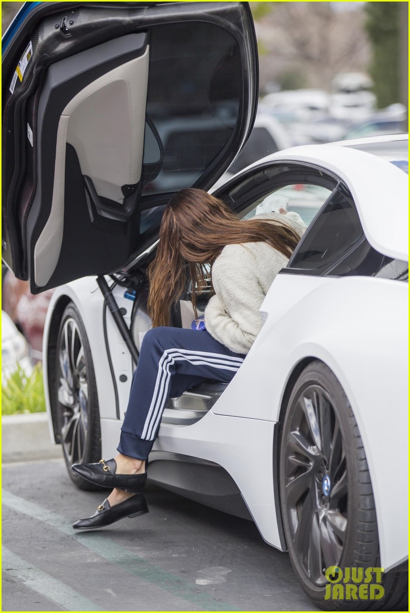 Sofia Richie Was Spotted Driving One of the Coolest Cars!: Photo 4056205 | Sofia Richie Photos ...