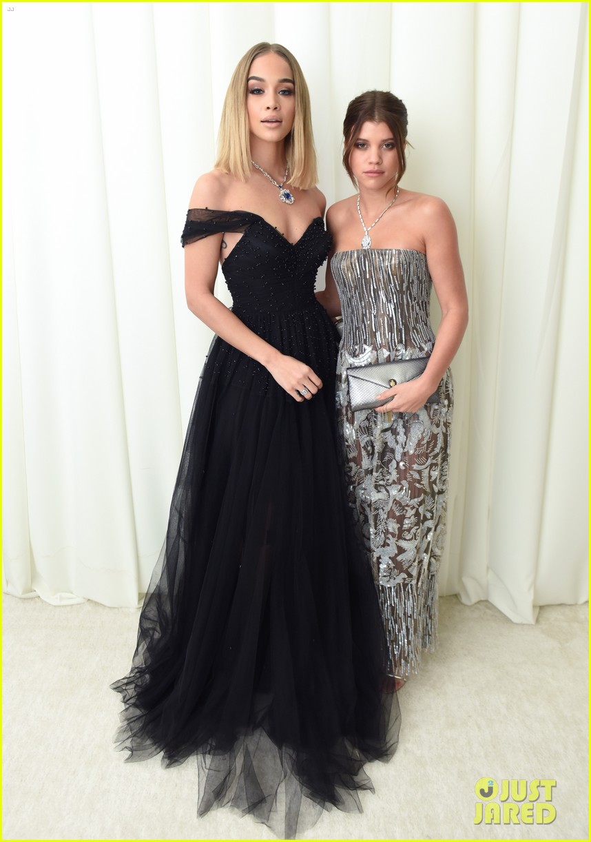 Lionel Richie & Daughter Sofia Team Up for Elton John's Oscars Party ...