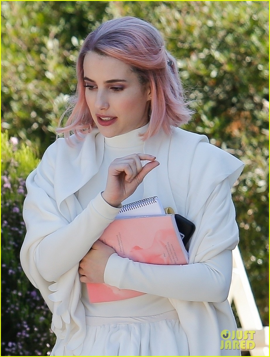 Emma Roberts Rocks Pink Hair on the Set of New Movie 'Paradise Hills ...