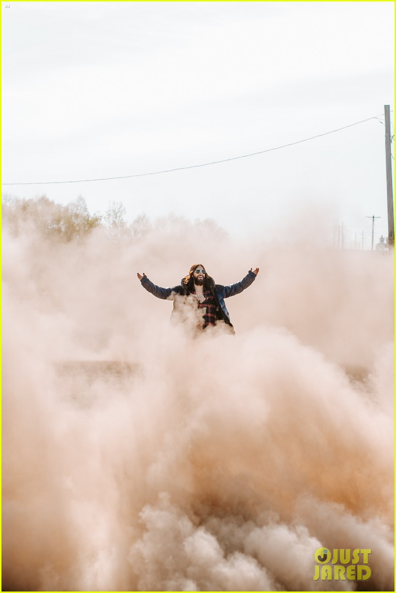 Jared Leto Hits Texas Motor Speedway During Cross-Country Mars Across ...