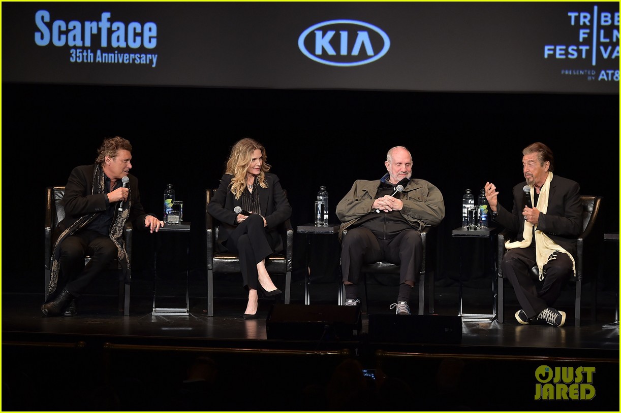 Michelle Pfeiffer Asked Controversial Question About Her Weight at ...