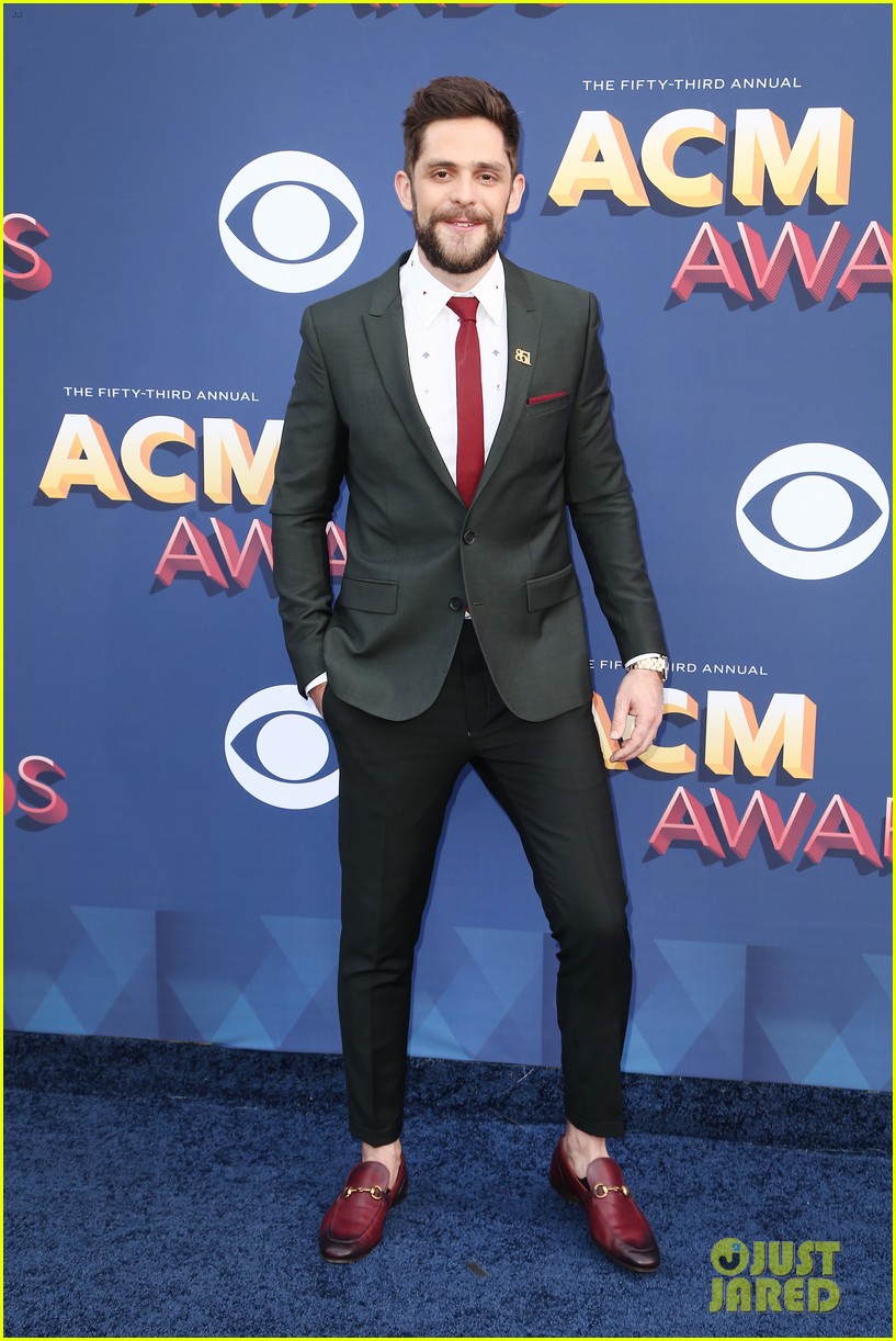Thomas Rhett & Wife Lauren Attend the ACM Awards Together!: Photo ...
