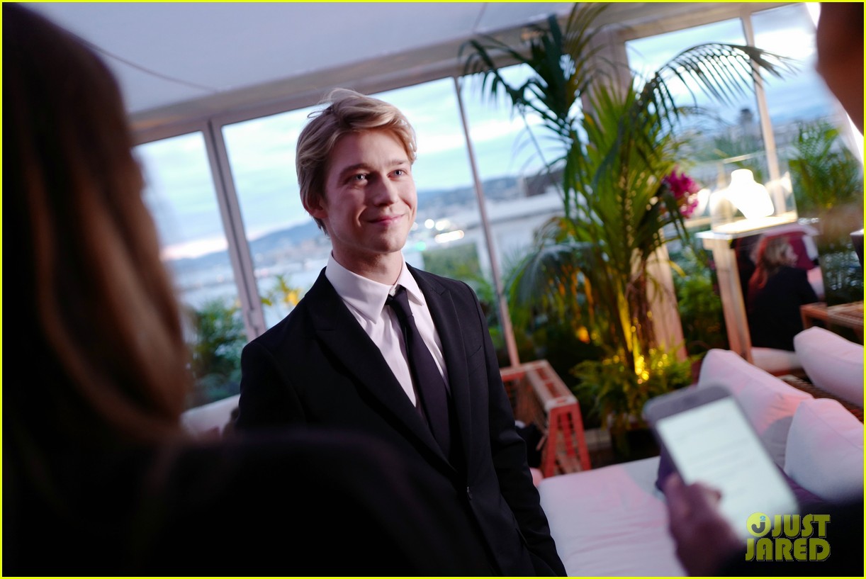 Joe Alwyn & Elizabeth Debicki Team Up for the Trophee Chopard Ceremony ...