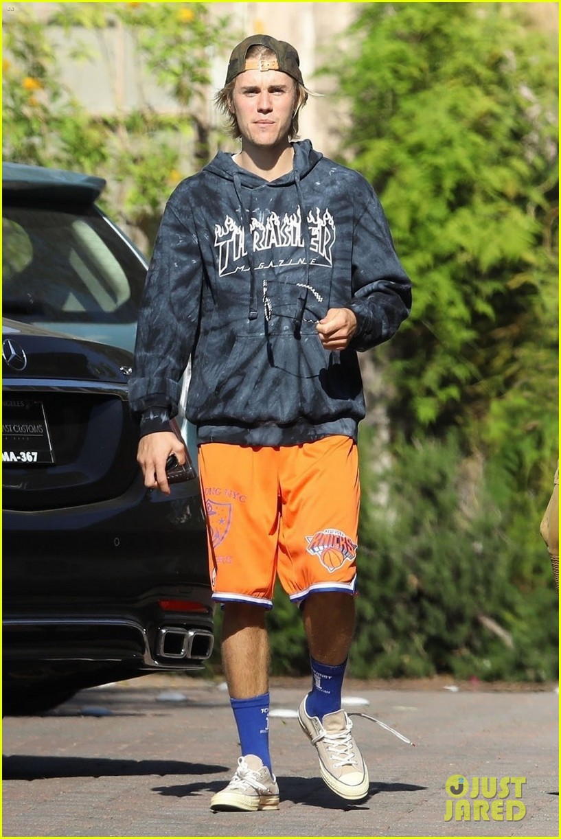 Justin Bieber Heads Into The Studio With Producer Poo Bear!: Photo ...