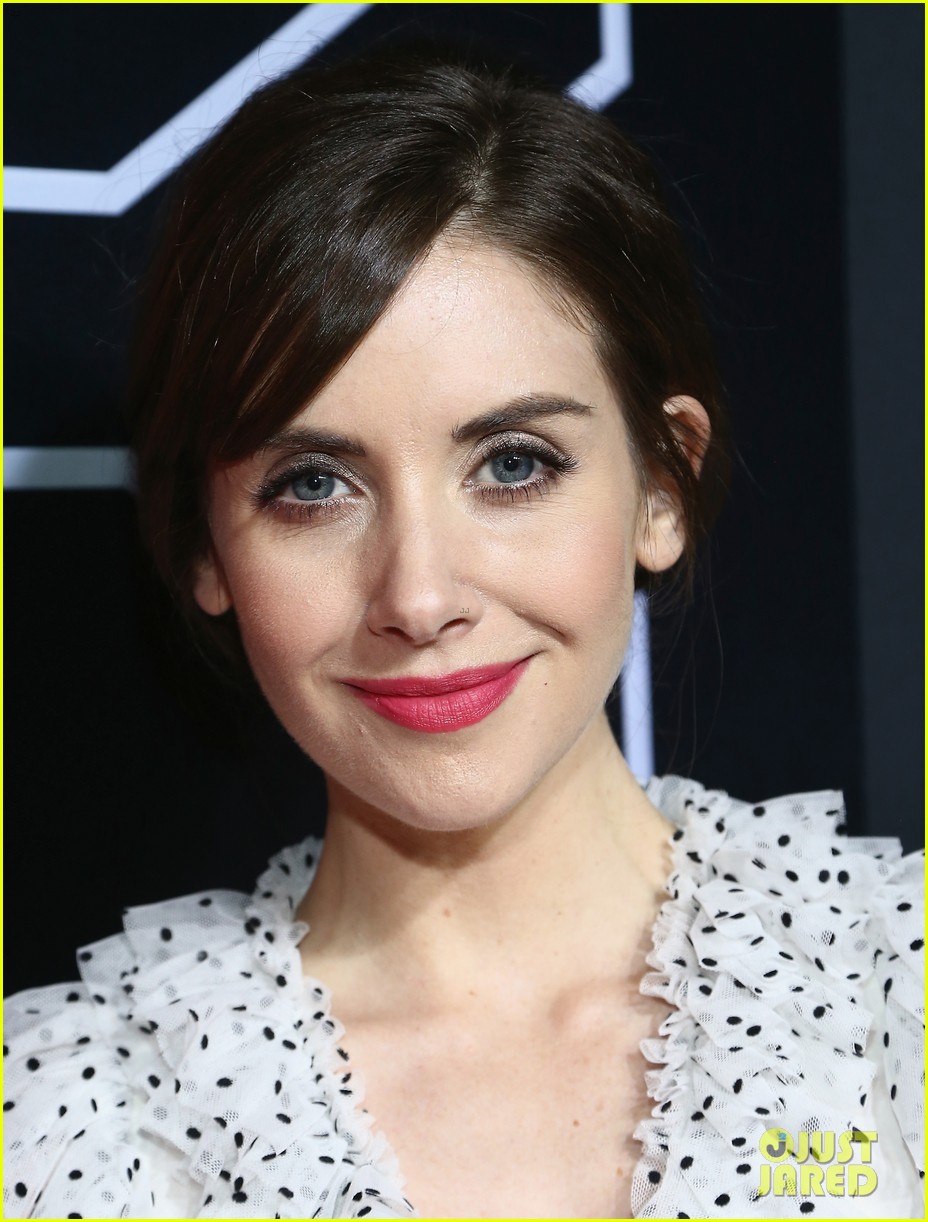 Alison Brie, Krysten Ritter & More Step Out for Netflix's FYSEE Kick ...