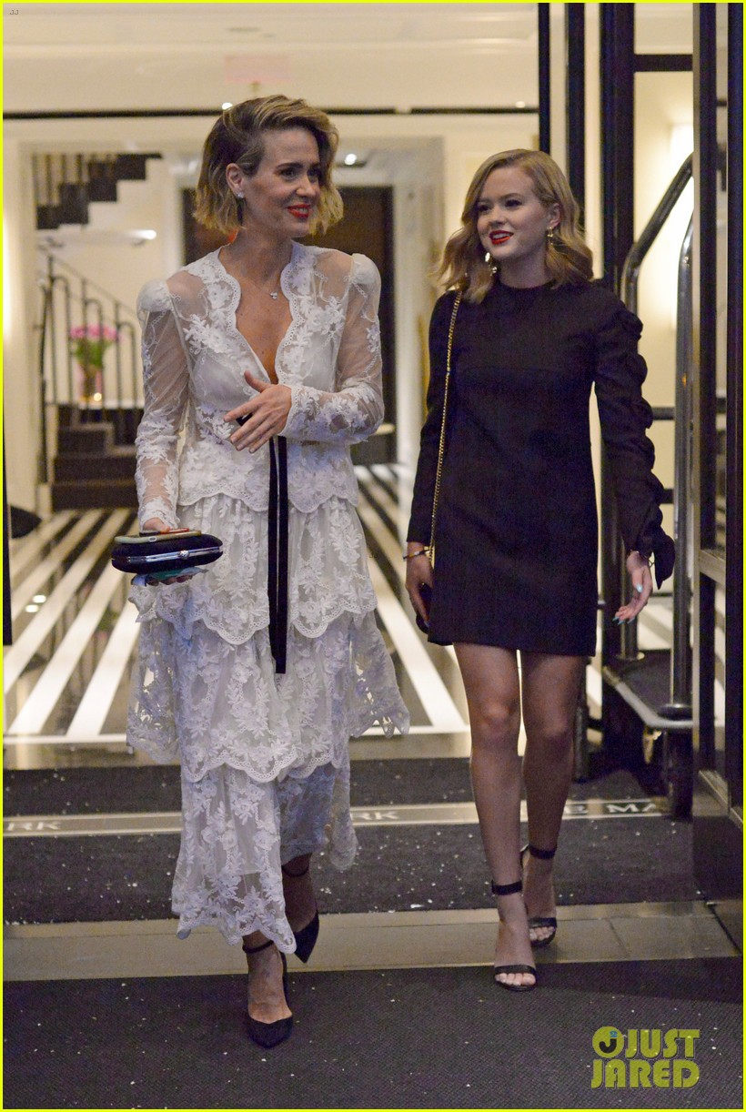 Sarah Paulson Hangs Out in NYC with Reese Witherspoon's Daughter Ava ...