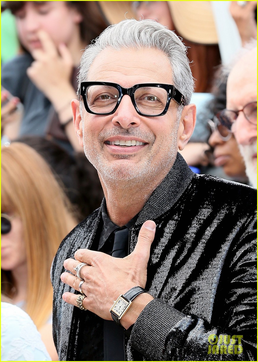 Jeff Goldblum Receives Star on Hollywood Walk of Fame with His Family ...