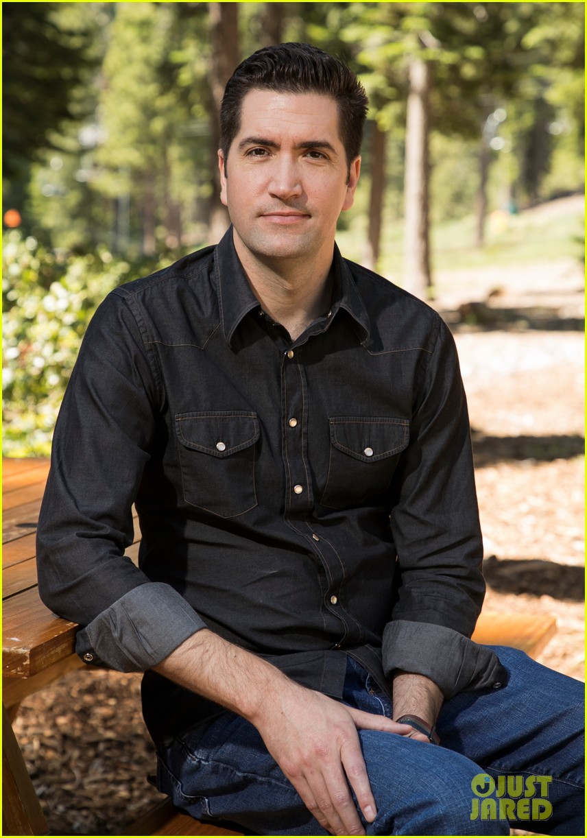 Dakota Johnson Joins 'El Royale' Cast at Lake Tahoe Event: Photo ...