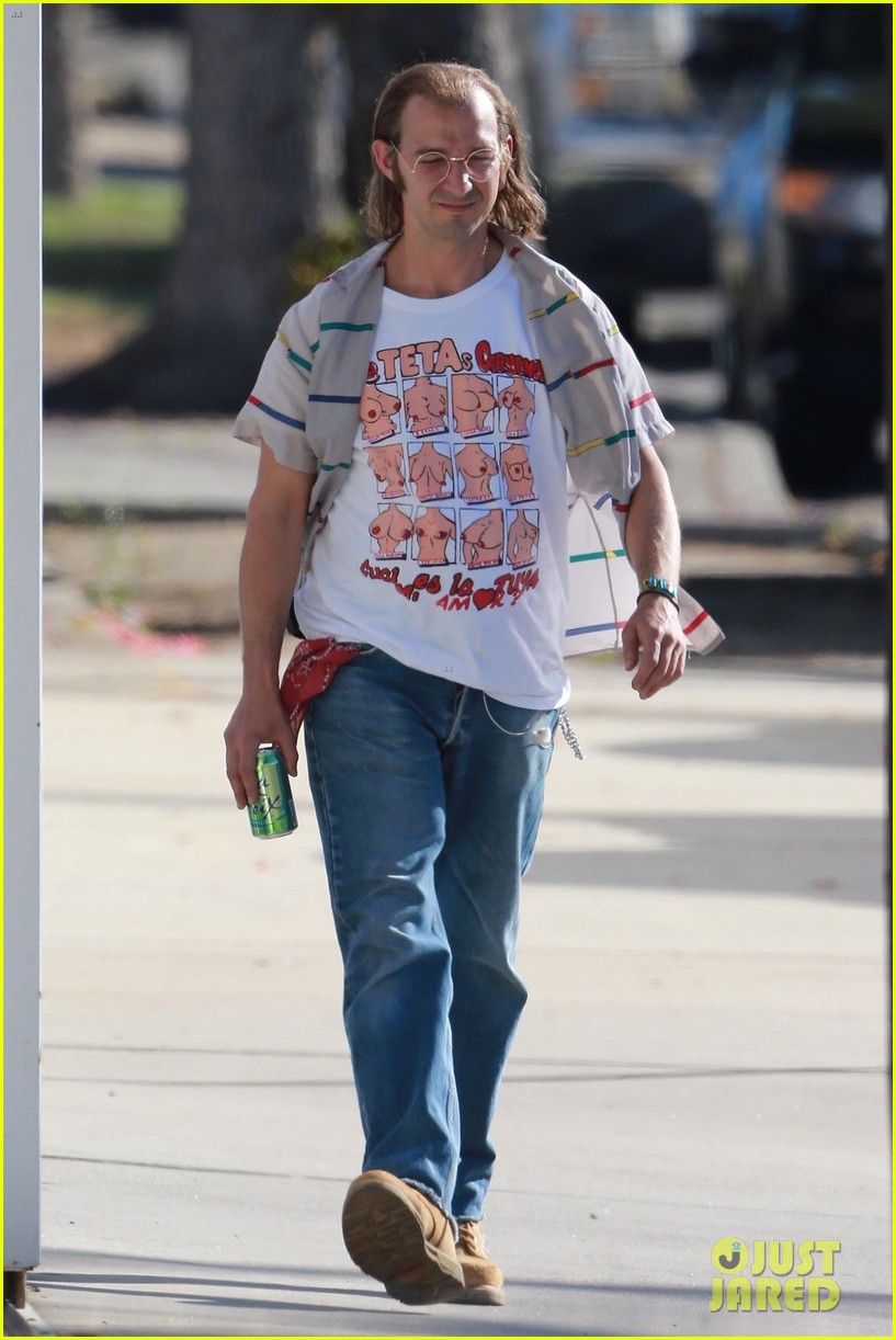 Shia LaBeouf Wears Prosthetic Stomach Over His Bare Torso on 'Honey Boy ...