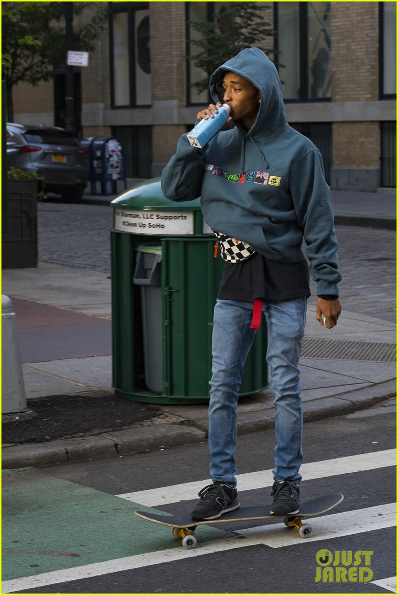 Jaden Smith Says Prom Was More Stressful Than the Met Gala!: Photo ...