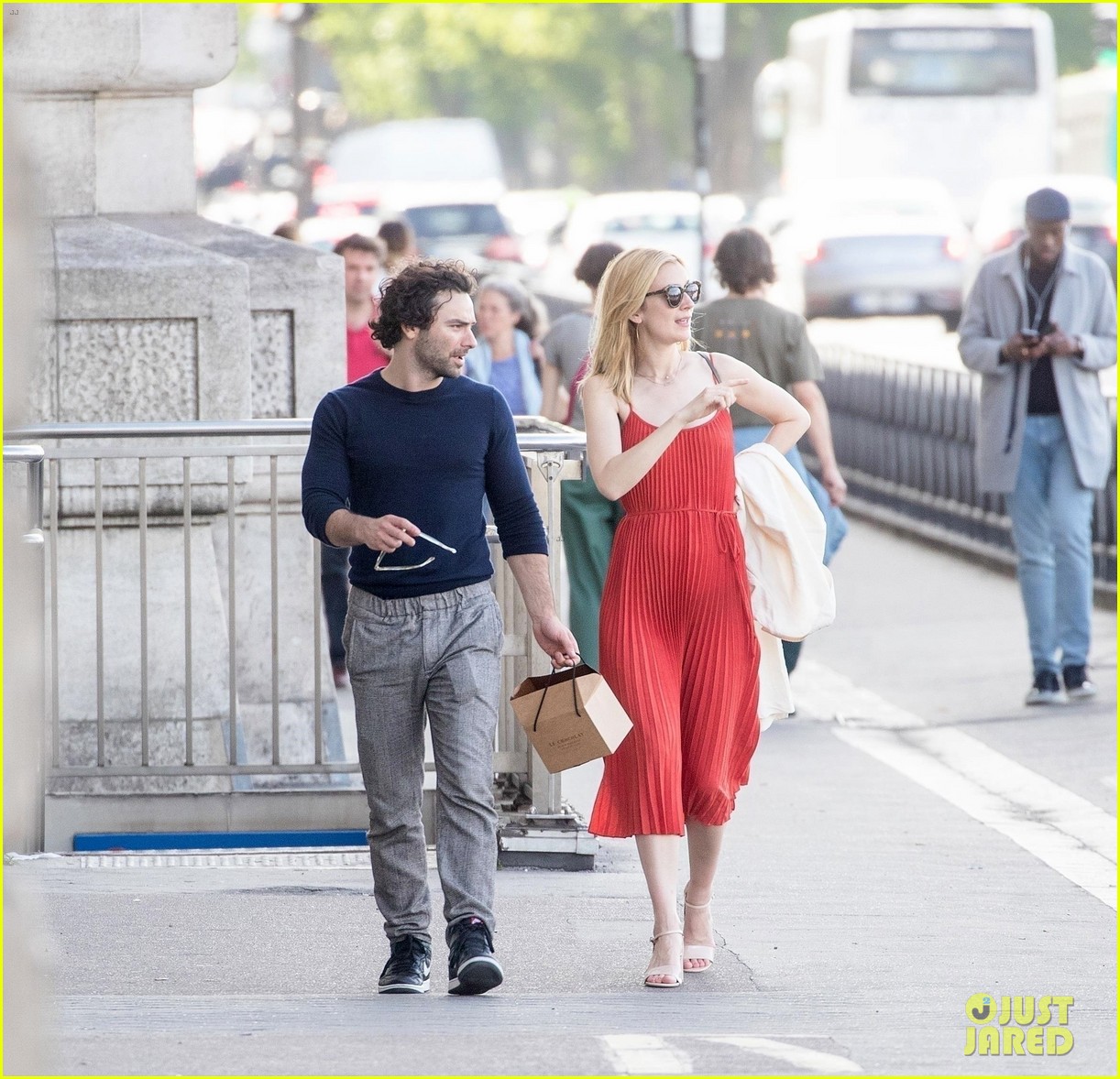 Poldark's Aidan Turner is Dating UnREAL's Caitlin FitzGerald!: Photo ...