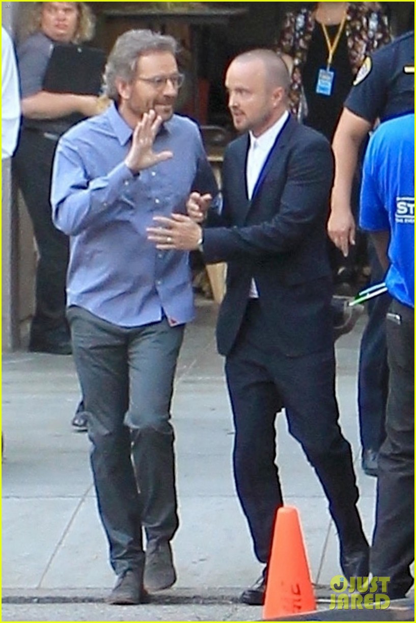 Aaron Paul, Bryan Cranston & More 'Breaking Bad' Stars Greet Fans at ...