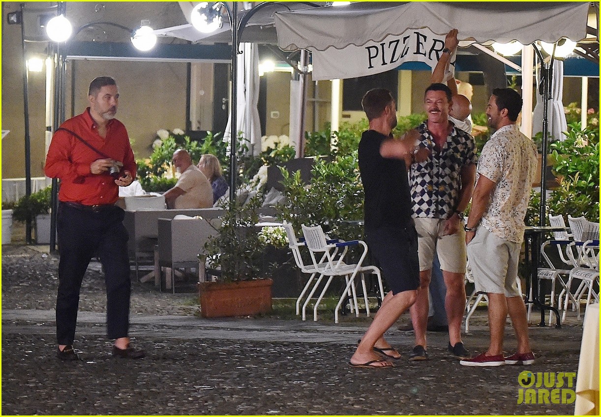 Luke Evans & Victor Turpin Eat Dinner with Friends in Italy: Photo ...