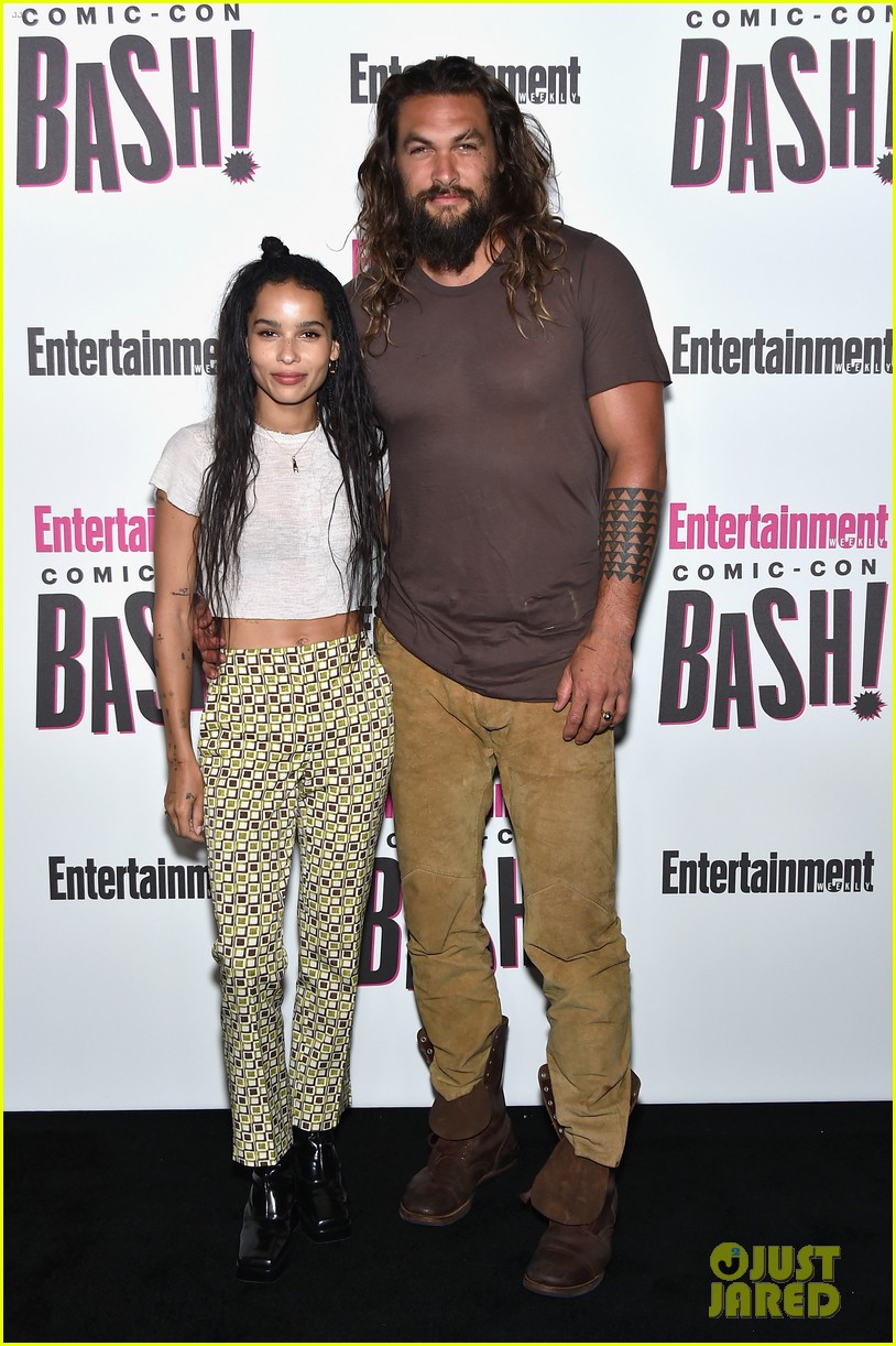 Zoe Kravitz Hangs Out with Stepdad Jason Momoa at EW's Comic-Con Bash ...