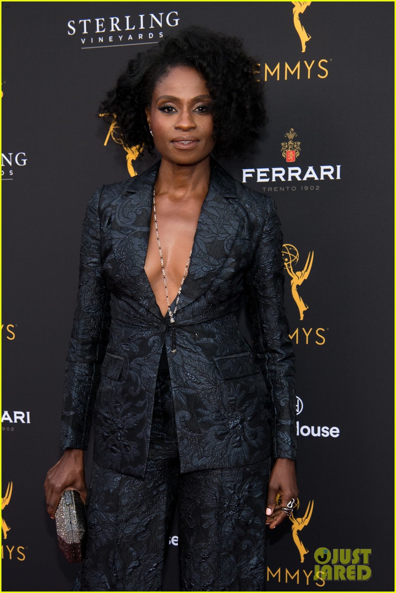 Darren Criss, Edgar Ramirez & More Hit Carpet at Emmy's Performers Peer ...