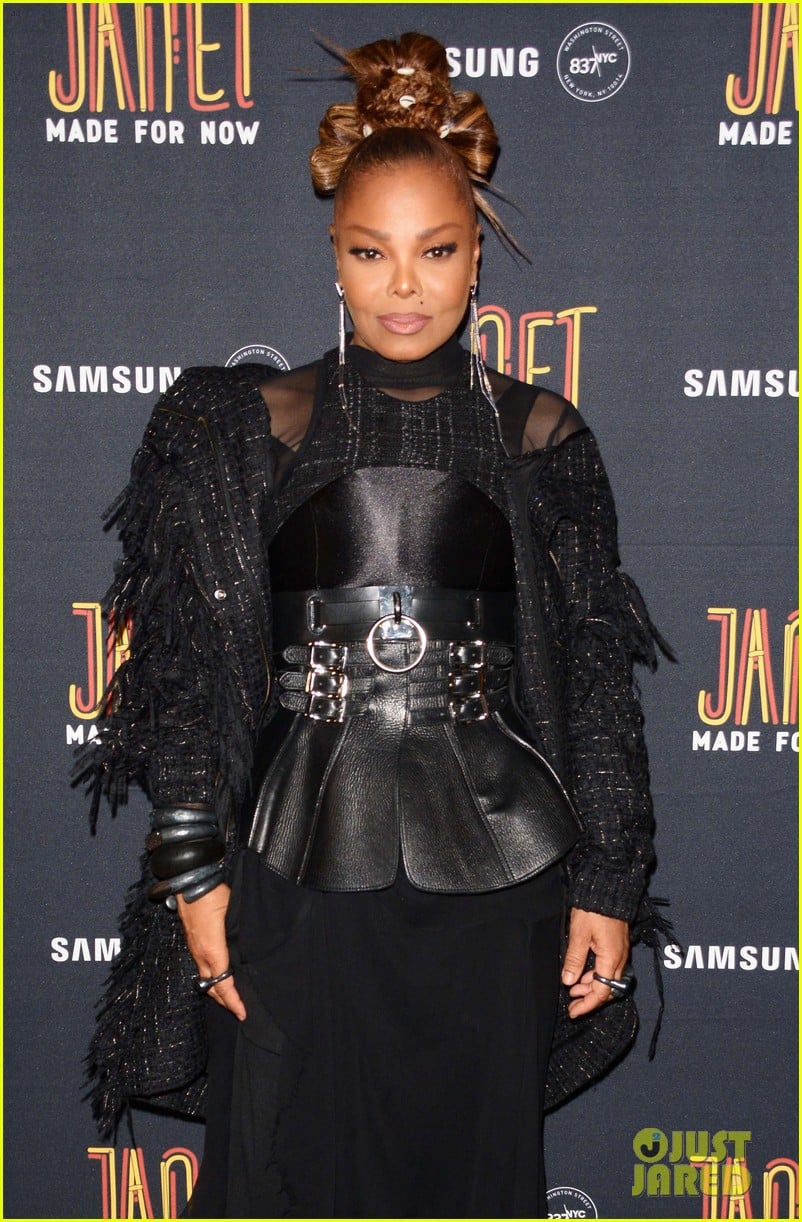 Janet Jackson Performs 'Made for Now' in First Late Night Appearance in ...