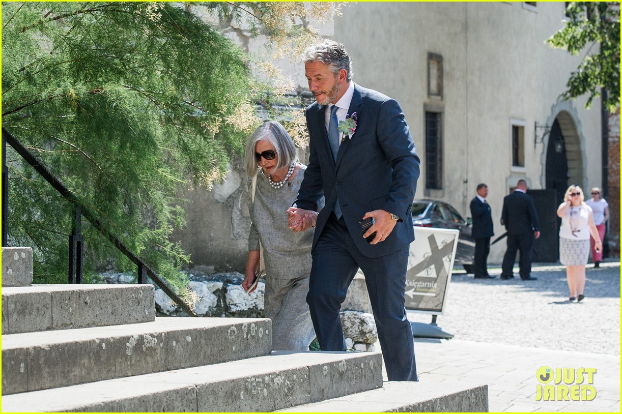 Real Housewives' Joanna Krupa Marries Douglas Nunes - See Photos ...