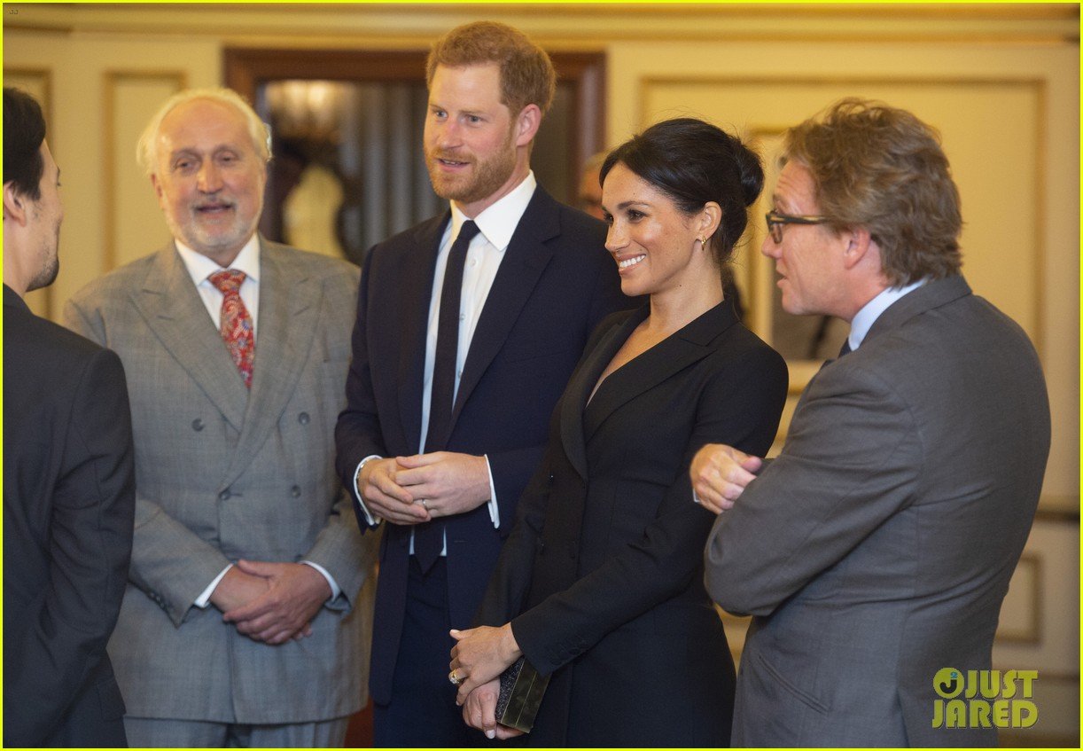 Prince Harry & Duchess Meghan Markle Meet Lin-Manuel Miranda at ...