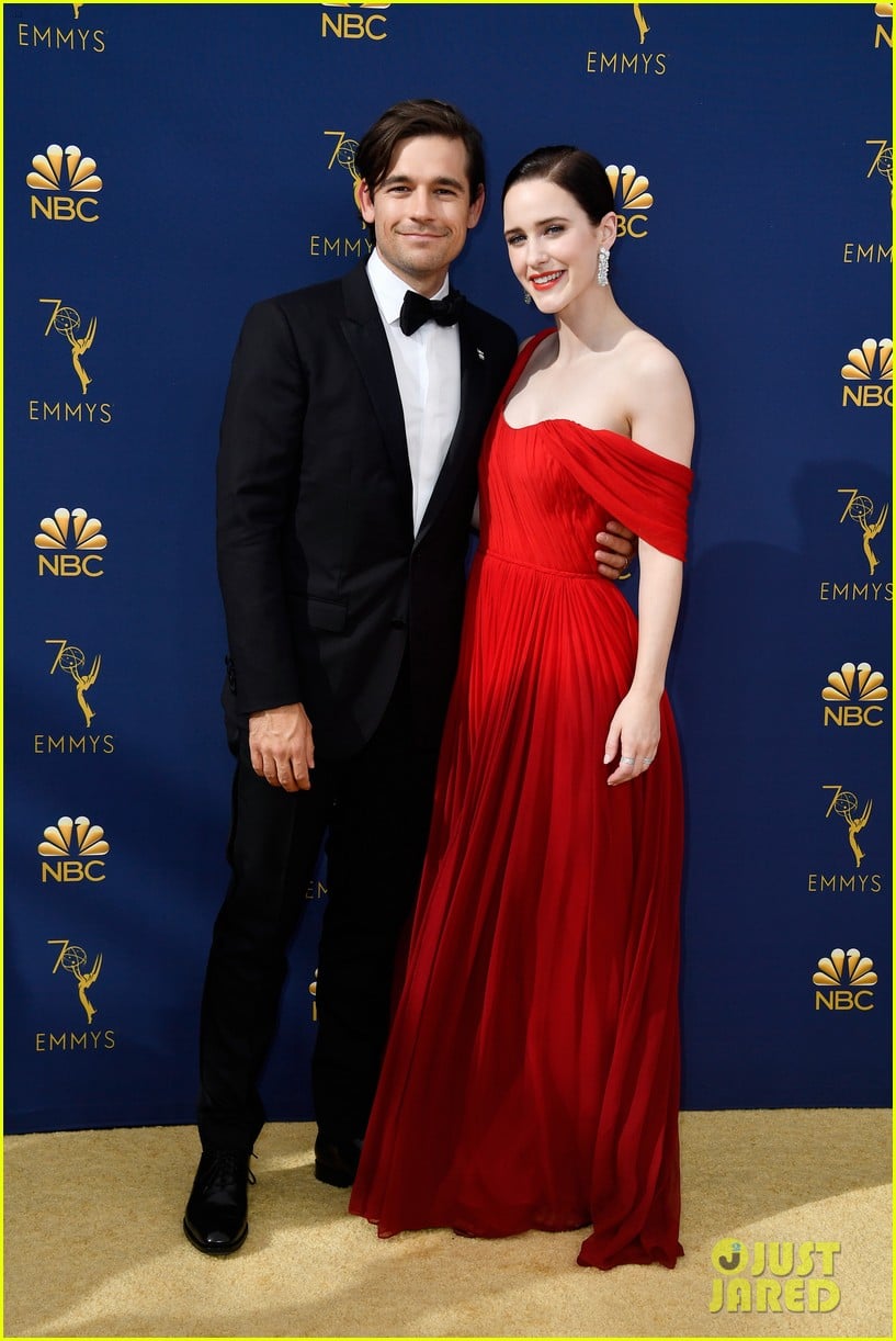 Rachel Brosnahan is Joined by Longtime Love Jason Ralph at Emmys 2018 ...