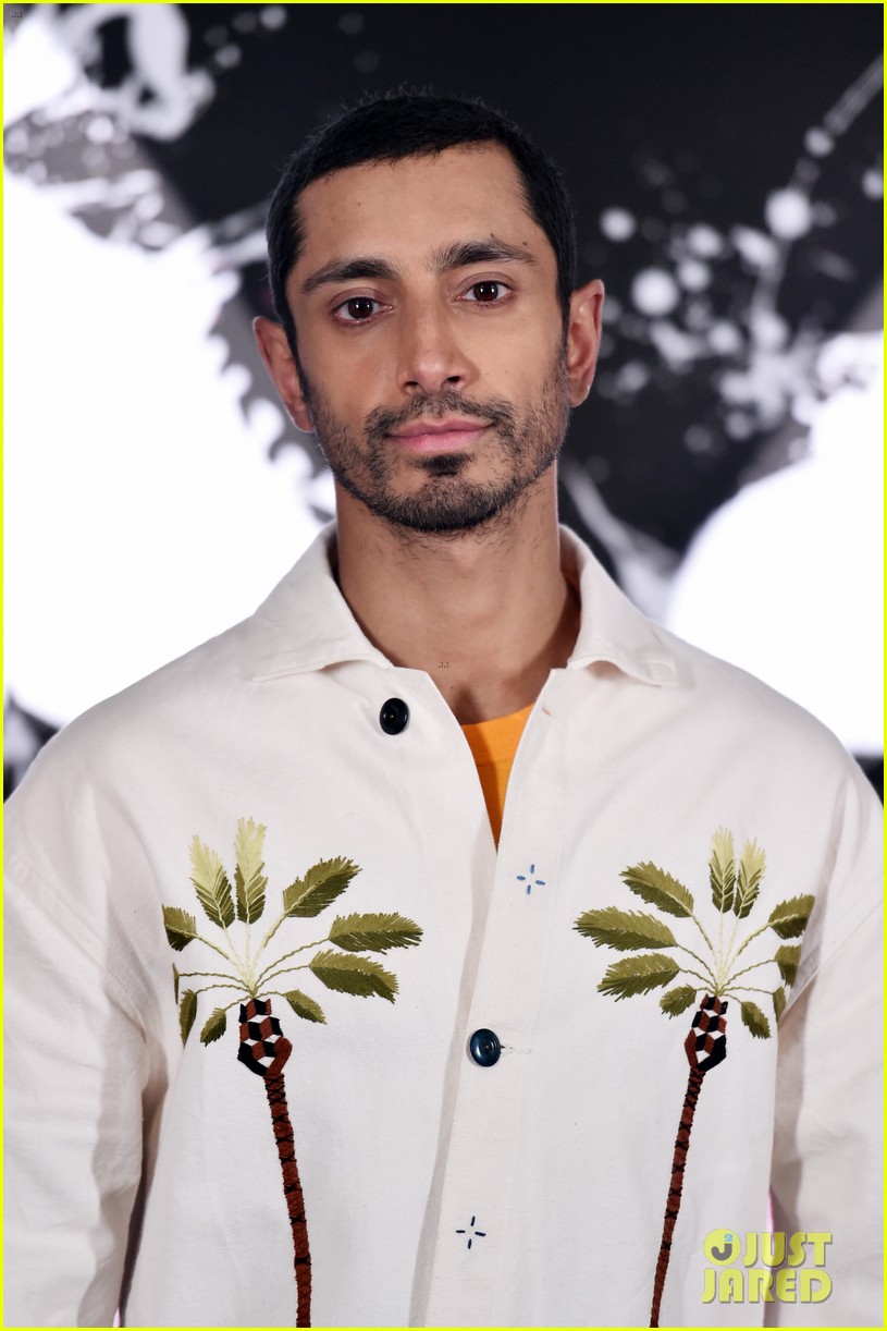 Tom Hardy Kisses Michelle Williams in New 'Venom' Clip!: Photo 4154906 | Jenny Slate, Michelle ...