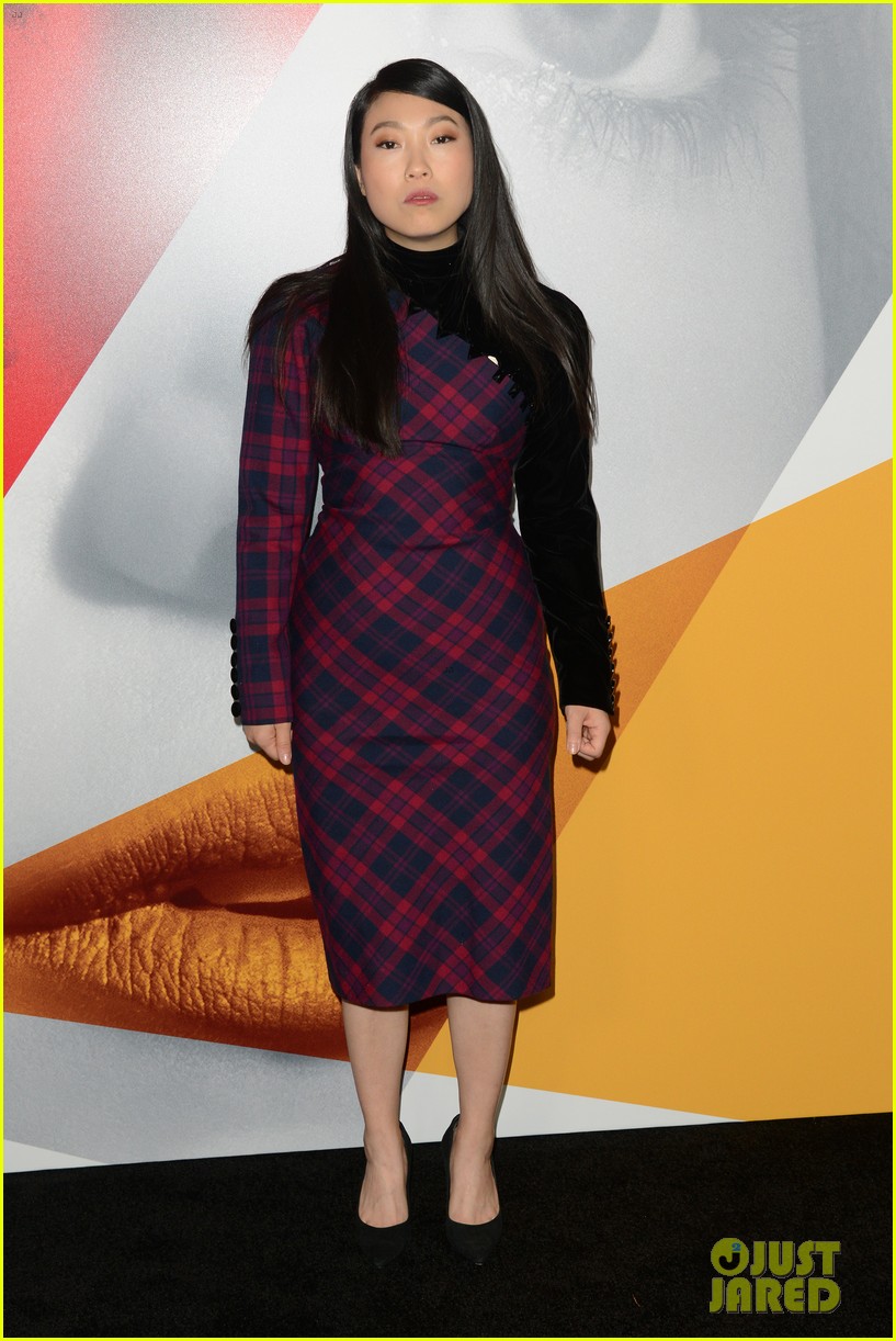 Anna Kendrick, Blake Lively, & Henry Golding Premiere 'A Simple Favor' in NYC!: Photo 4144170 ...