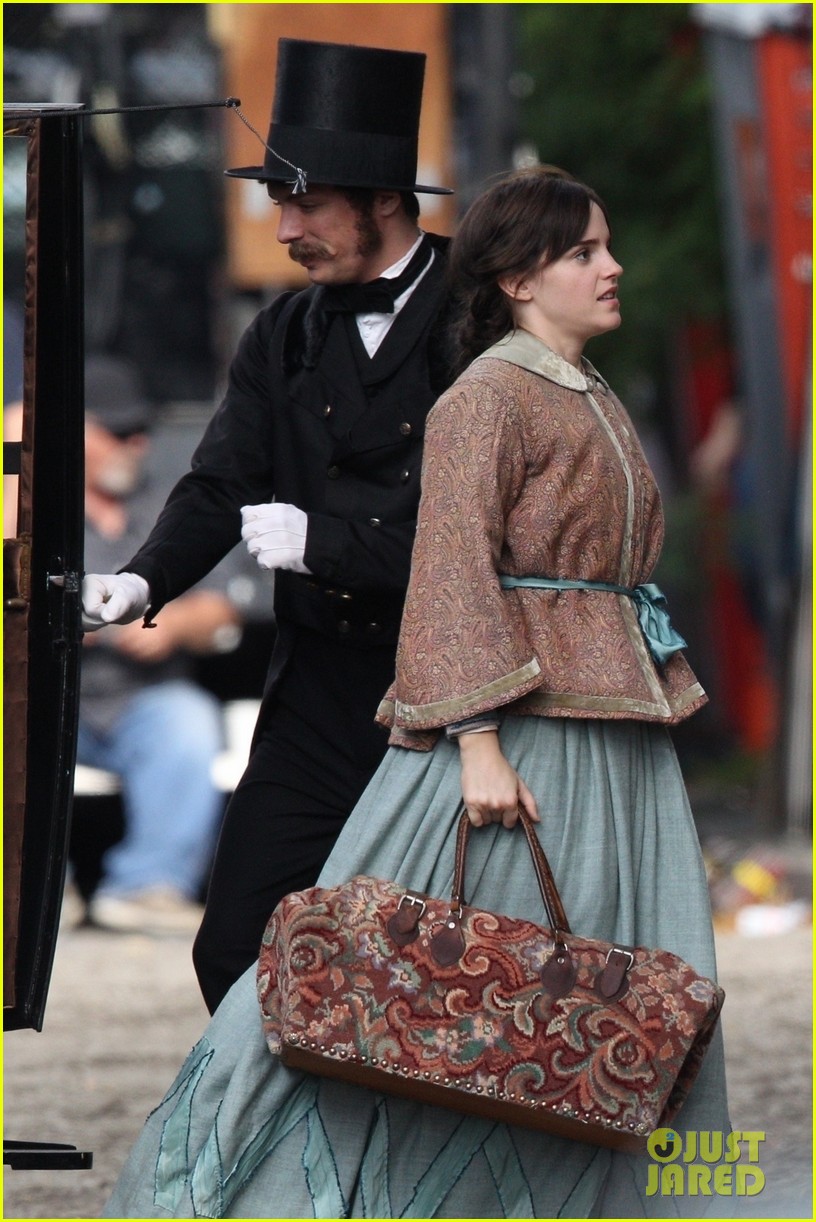 Emma Watson Begins Filming 'Little Women' - First Look Set Photos ...