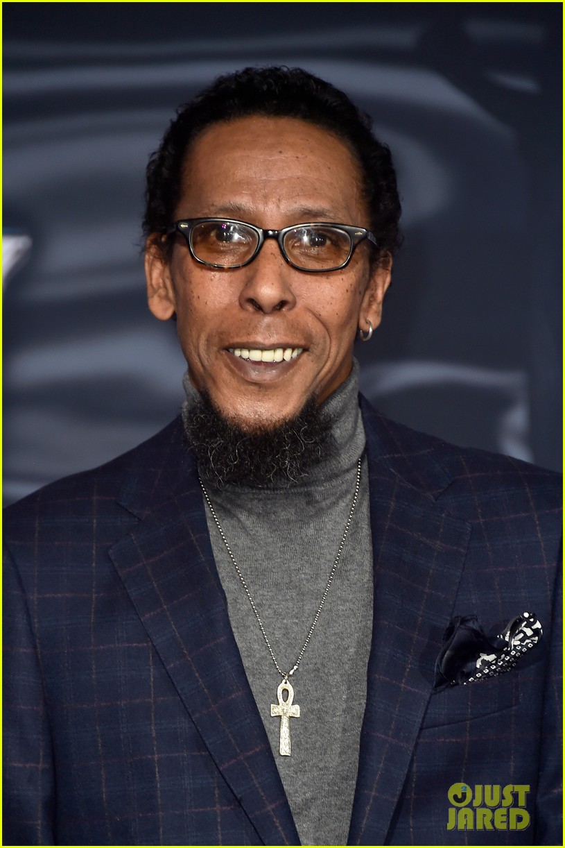 Tom Hardy Joins 'Venom' Co-Stars at L.A. Premiere!: Photo 4157326 | Jenny Slate, Michelle ...