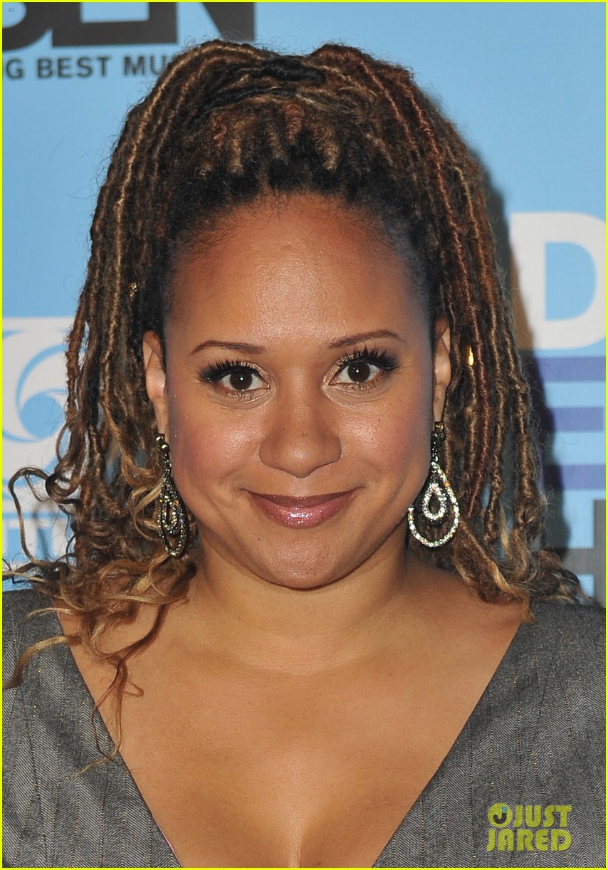 Chrissy Metz & Maya Rudolph Check Out 'Dear Evan Hansen' on Tour: Photo ...