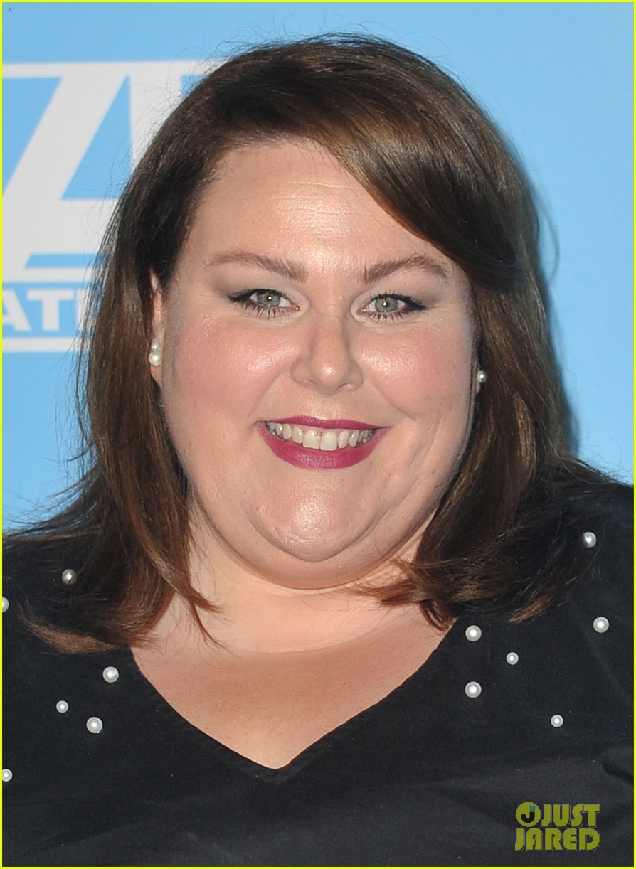 Chrissy Metz & Maya Rudolph Check Out 'Dear Evan Hansen' on Tour: Photo ...