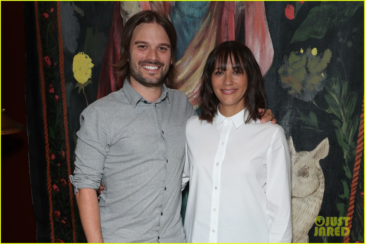 Rashida Jones Attends Docs to Watch Panel at SCAD Savannah Film ...