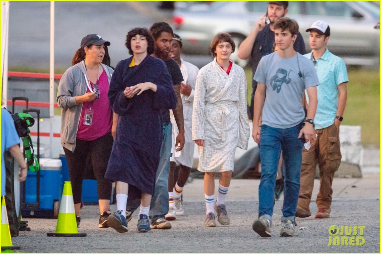 'Stranger Things' Cast Returns to a Season One Location While Filming ...