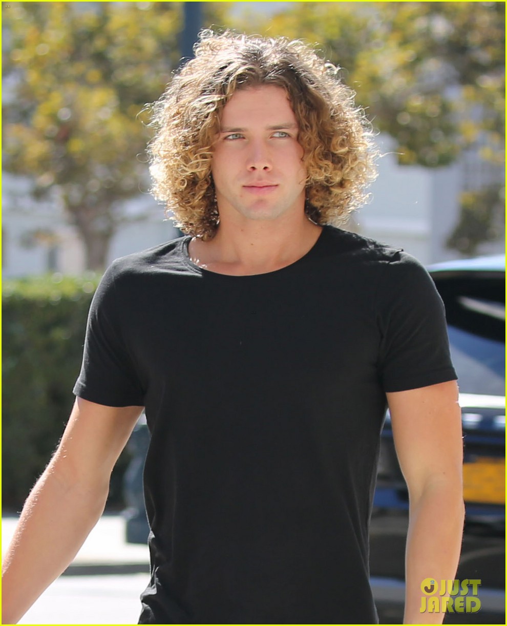 Big Brother's Tyler Crispen & Angela Rummans Spotted Holding Hands ...