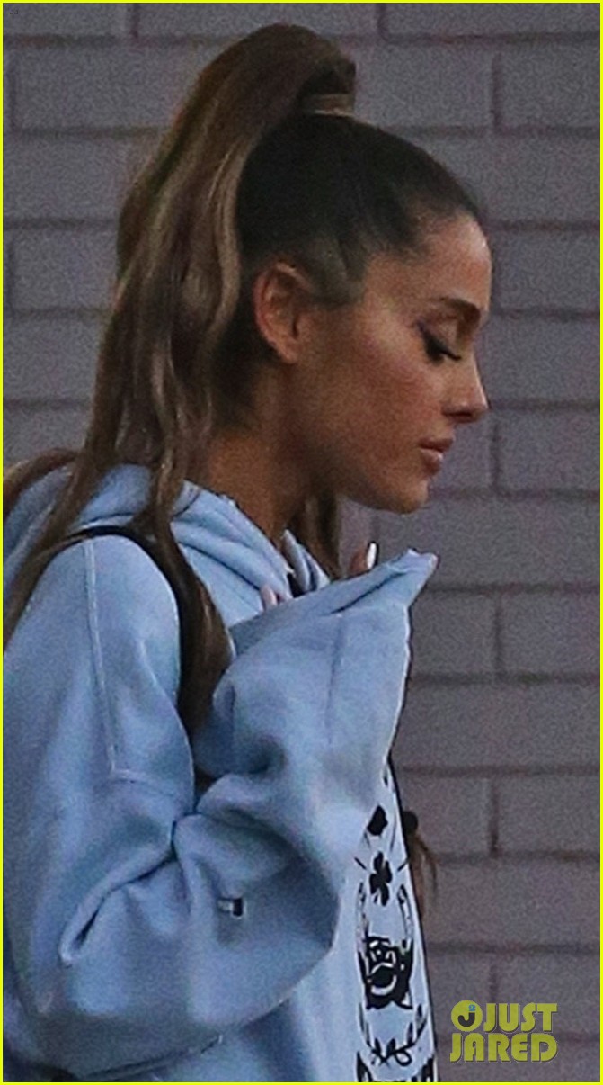 Ariana Grande Spends the Day at the Studio in WeHo: Photo 4179458 ...