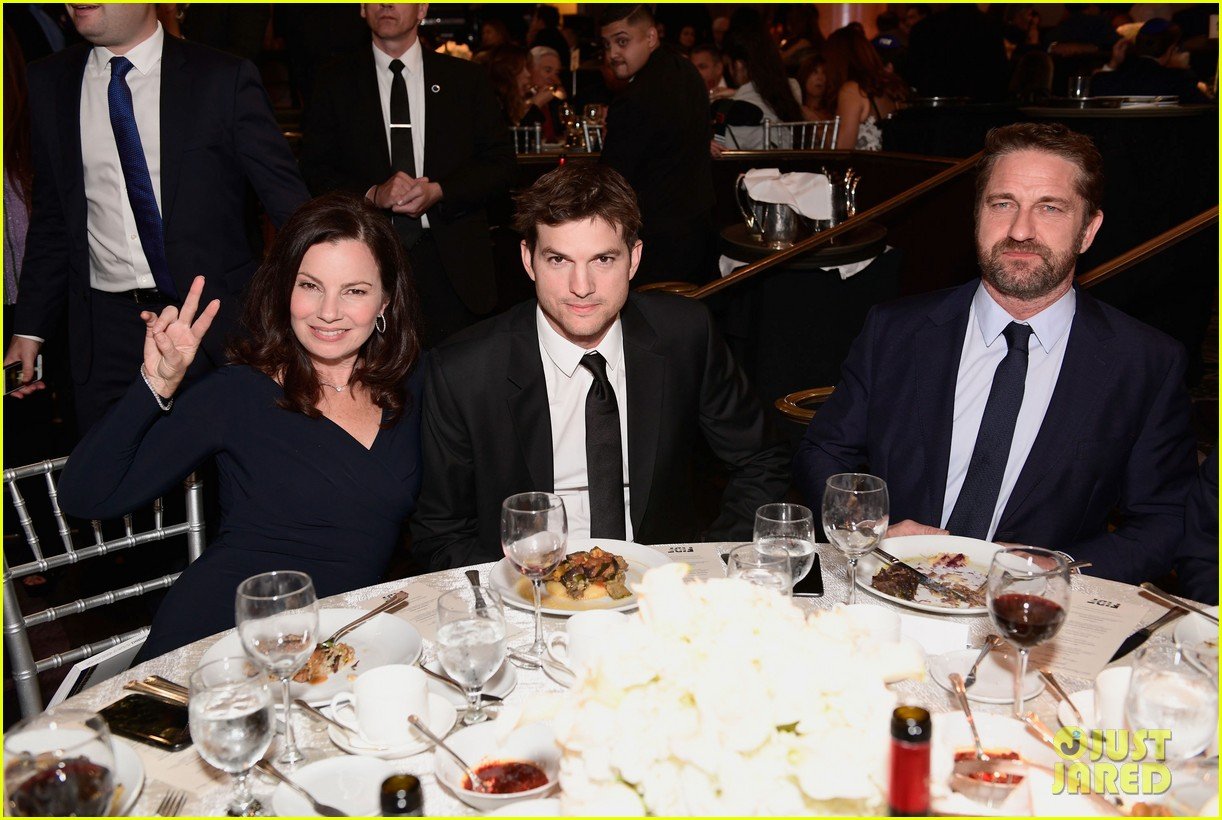 Gerard Butler & Ashton Kutcher Support Israel Defense Forces Soldiers ...