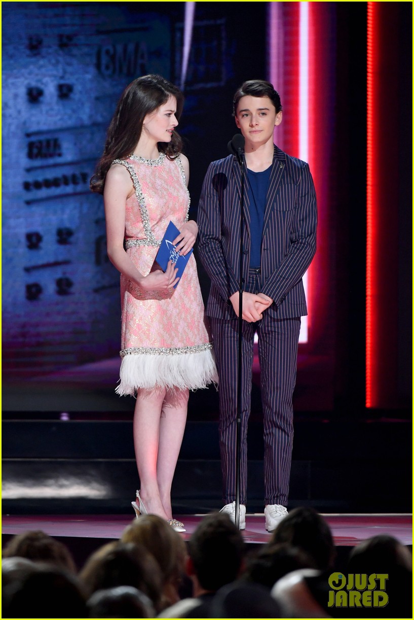 Mackenzie Foy Joins Noah Schnapp at CMA Awards 2018: Photo 4182696 ...