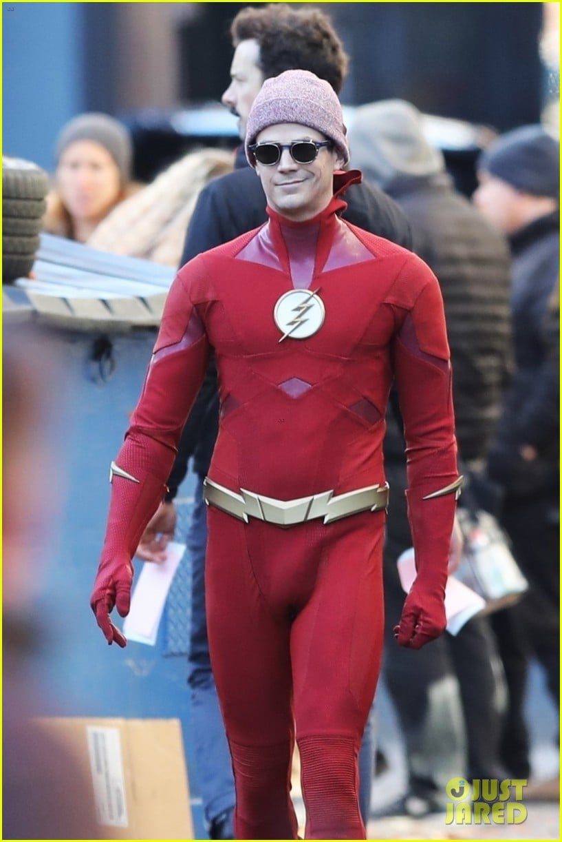 Grant Gustin & Chris Klein Film as The Flash & Cicada in Vancouver ...