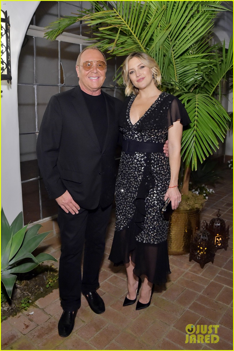 Kate Hudson Gets Support from Boyfriend Danny Fujikawa & Dad Kurt ...