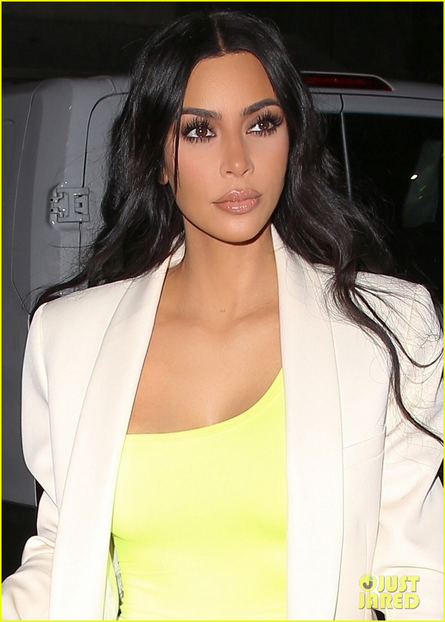 Kim Kardashian Shows Her Style During a Night Out in Hollywood: Photo ...