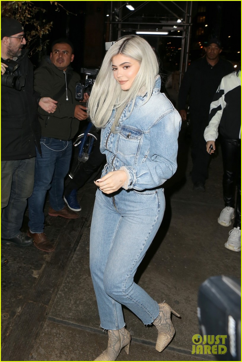 Kylie Jenner Does Double Denim in NYC, Shares New Tour Vlog Featuring ...