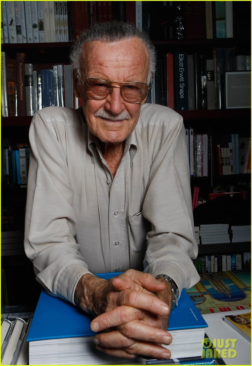 Celebrities React to Stan Lee's Death - Read the Tweets: Photo 4181165 ...
