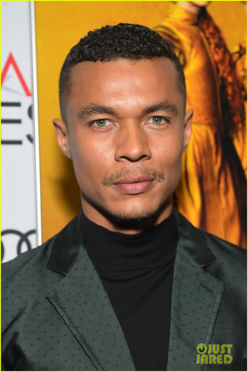 Margot Robbie & Joe Alwyn Close the AFI Fest with 'Mary Queen of Scots ...